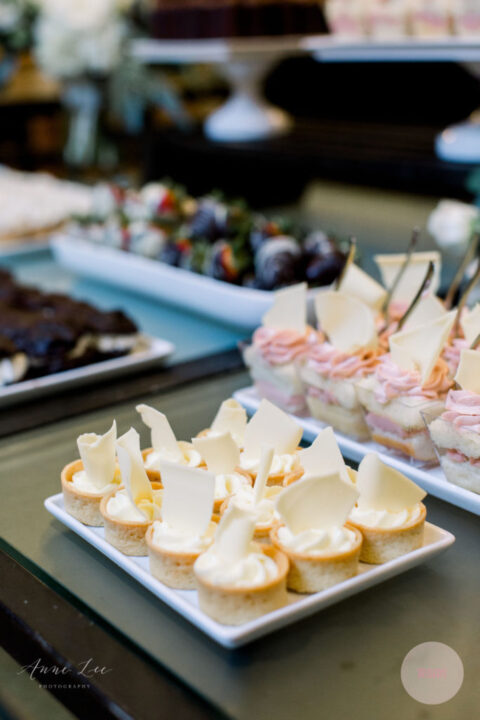 Dessert Tables | Delicious Desserts